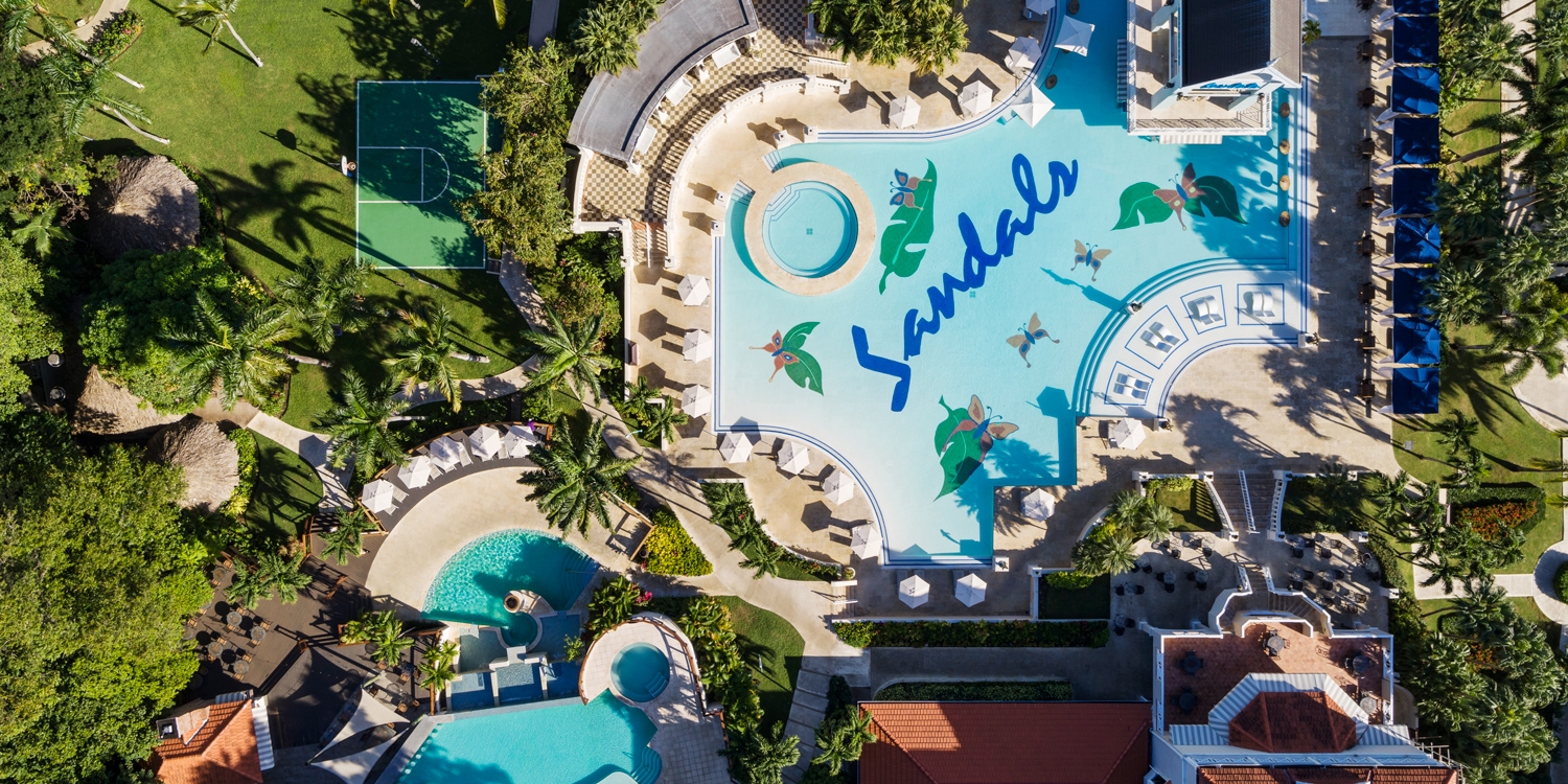 Travelzoo: Deals on Hotels, Flights, Vacations, Cruises & More